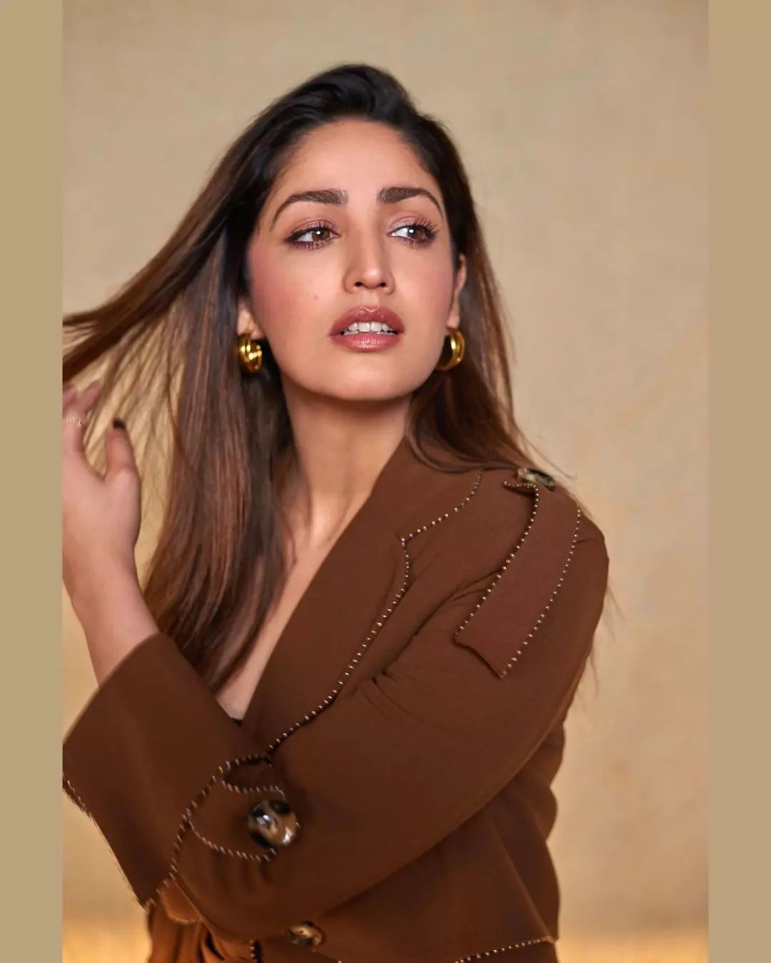 Malavika Manoj Biography, Age, Family, Boyfriend, Physical Appearance ...